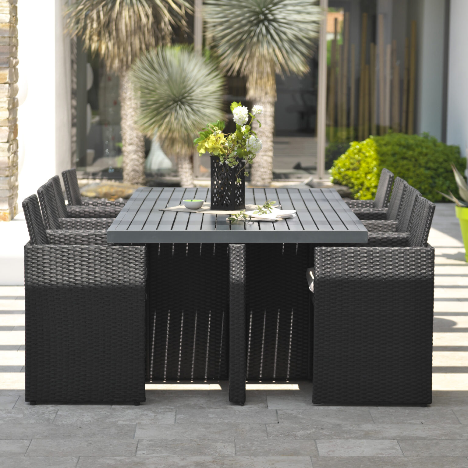 Ensemble repas de jardin encastrable PVC-8-ALU-N 8 places en résine tressée et plateau aluminium ...